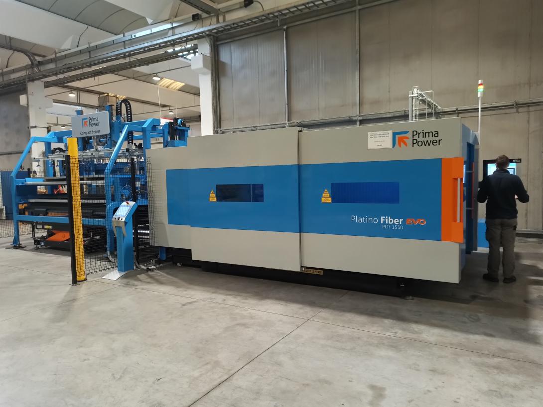 Flexibility and precision in the manufacture of custom rack cabinets ...